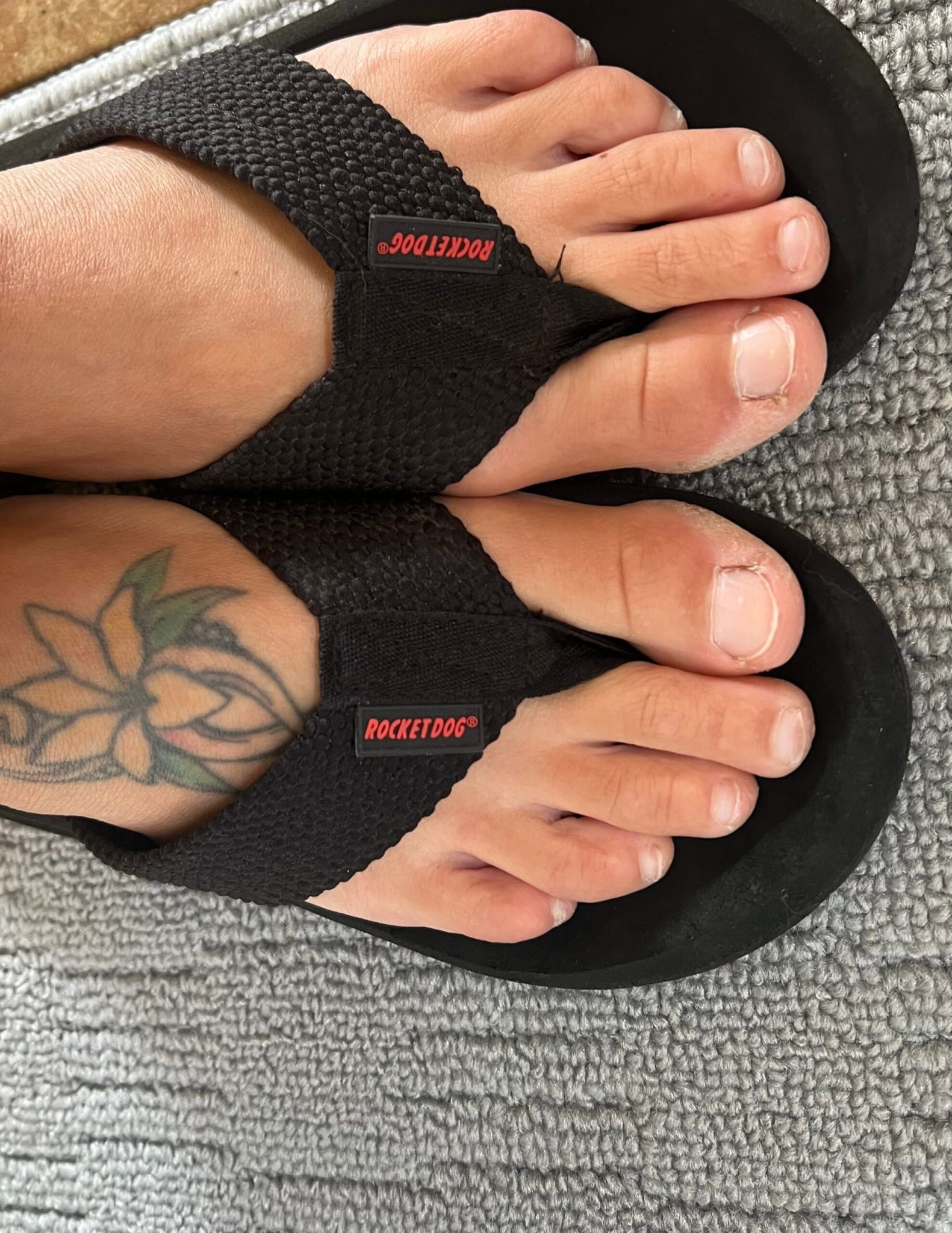 How to Sell Feet Pics: Powerful Strategies That Actually Work - Sell Me ...